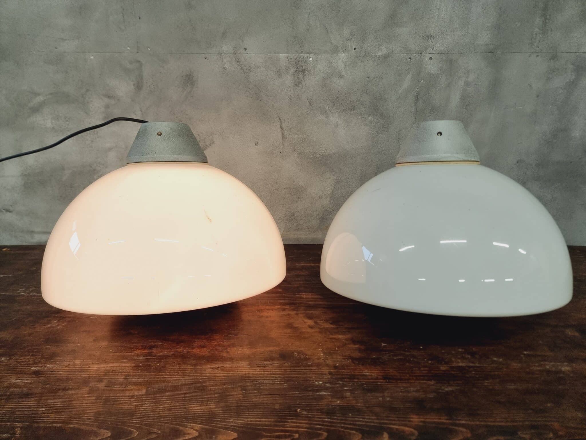 Set of 2 vintage opaline street lamps Raak Amsterdam - Bellepast ...