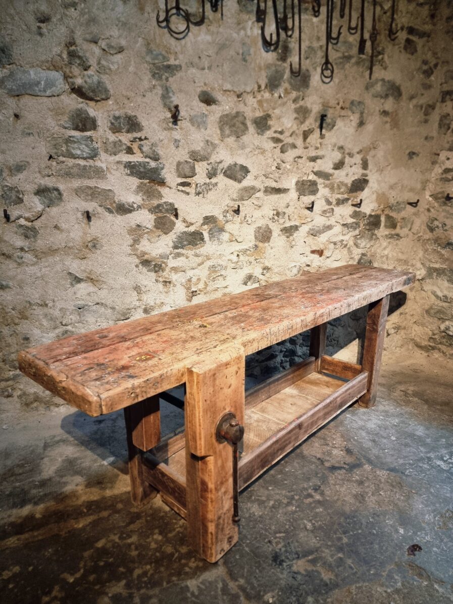 Antique French Carpenter’s Workbench in Oak and Beech, c. 1900 ...